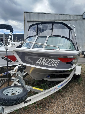 In-Stock Used Boats for Sale | Boats Galore